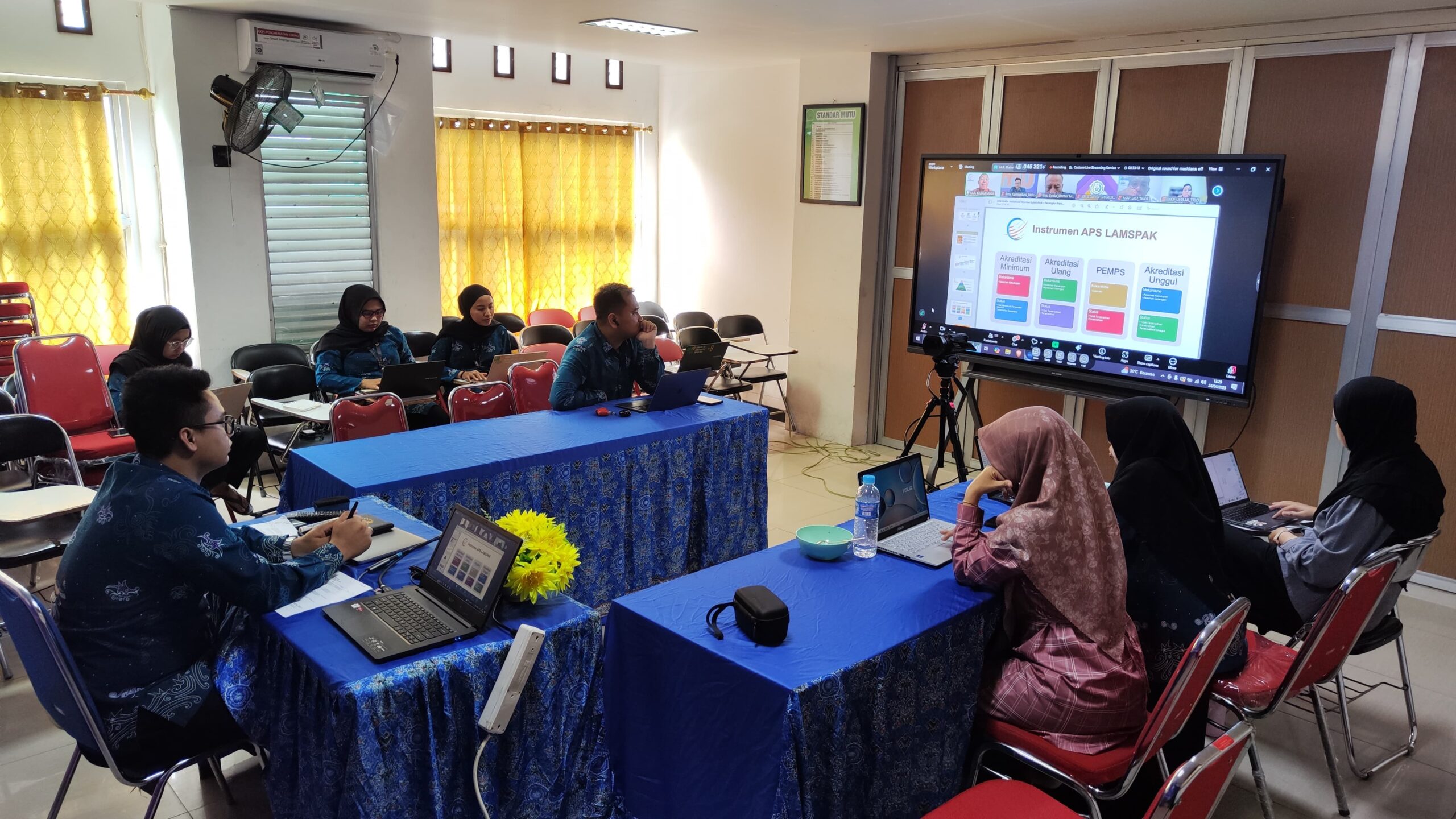 FISIPOL UMPR Mantapkan Persiapan Menuju Akreditasi Unggul Lewat ...